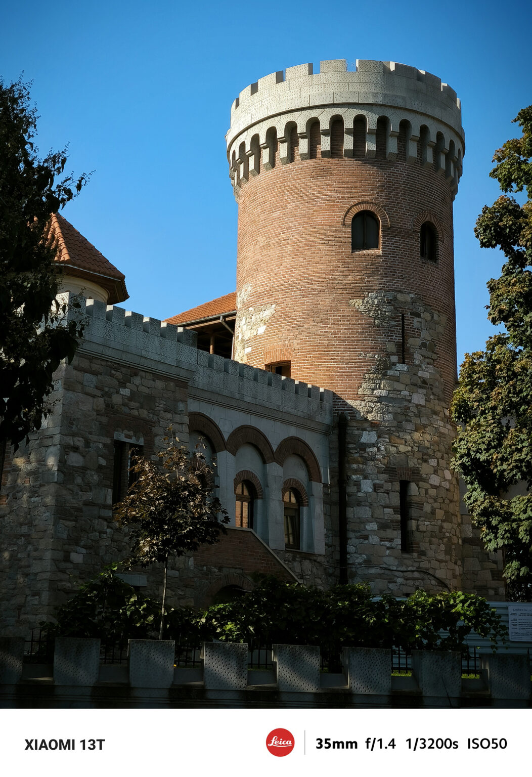 Castelul Vlad Țepeș din Parcul Carol sau Turnul de apă misterios – AICI ...